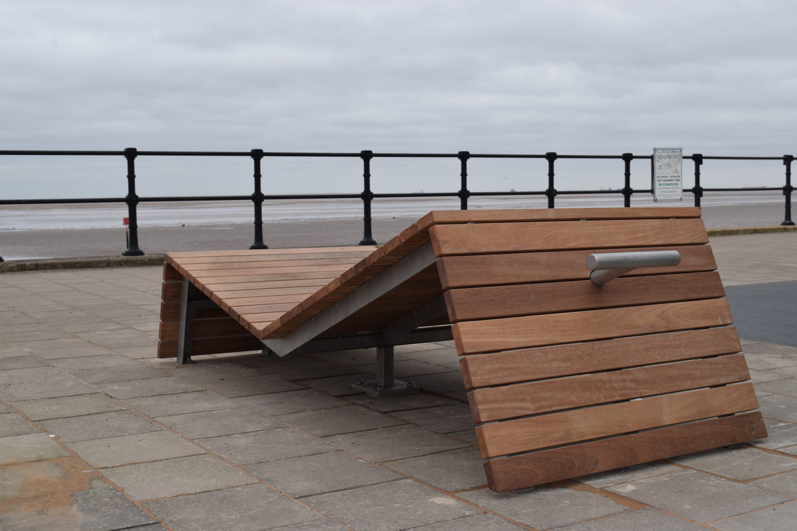 New exercise furniture installed on the North Prom | NELC