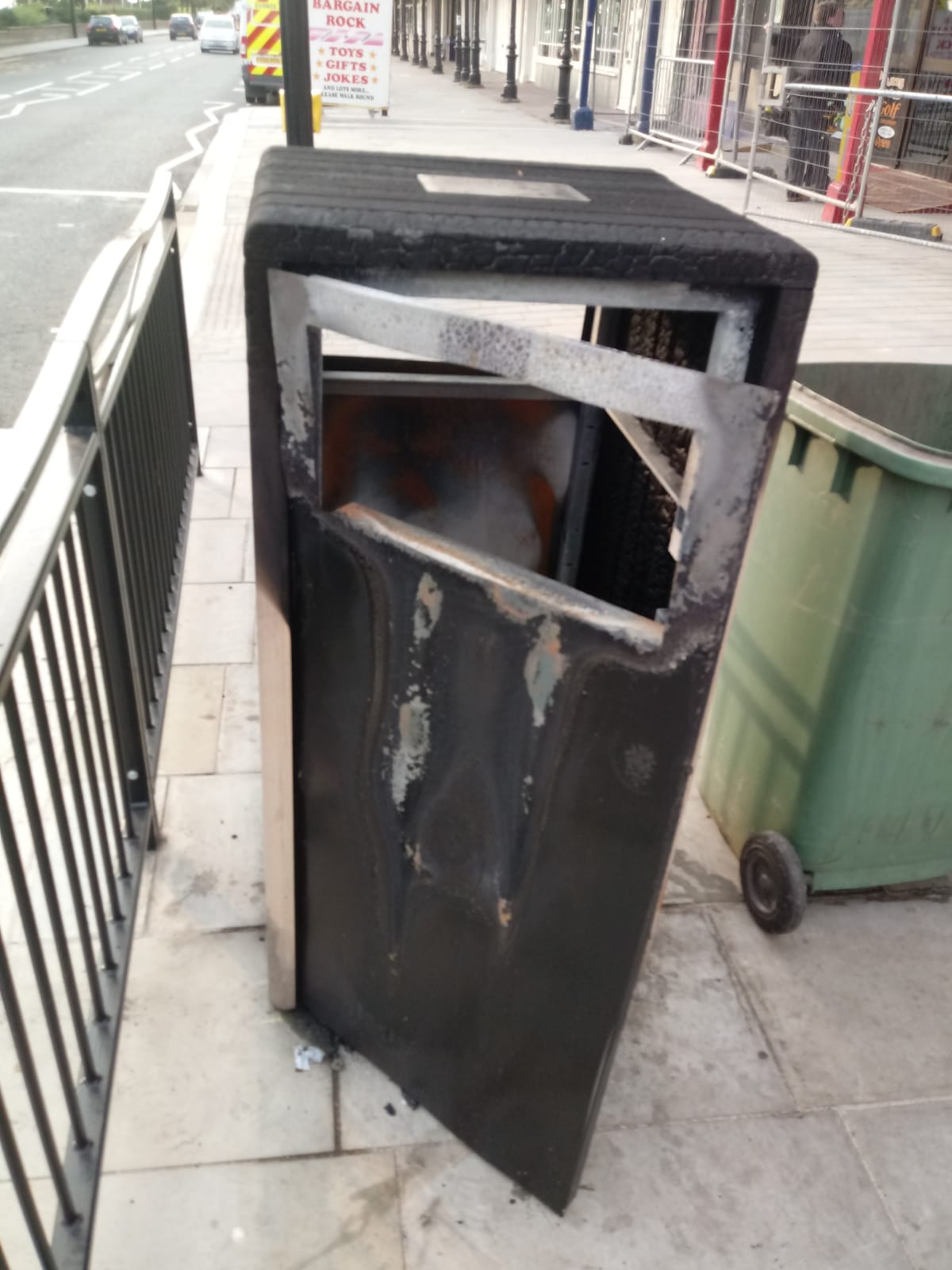 Bin fire arsonists are putting lives at risk | NELC