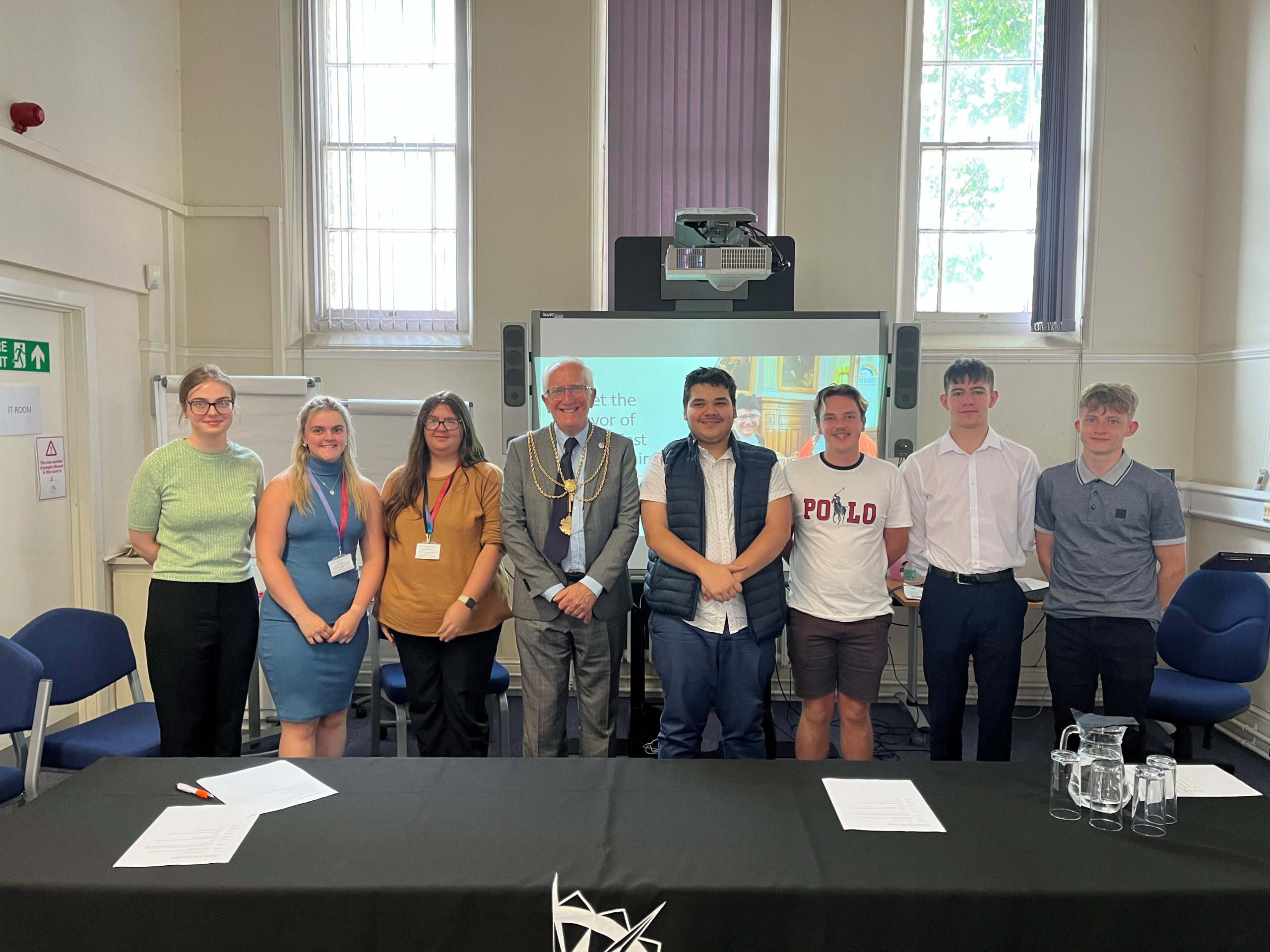 Students given unique insight into local politics - NELC | NELC