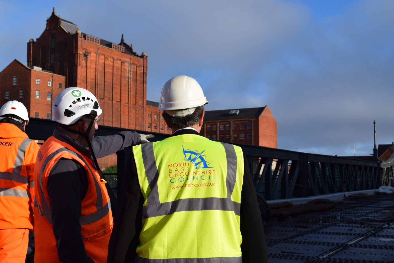 Council confirms Taziker has started work on Grade II listed bridge | NELC